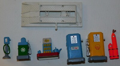 Vintage Marx? Playset Service Station Air Pump Oil Rack Gas Pumps ...