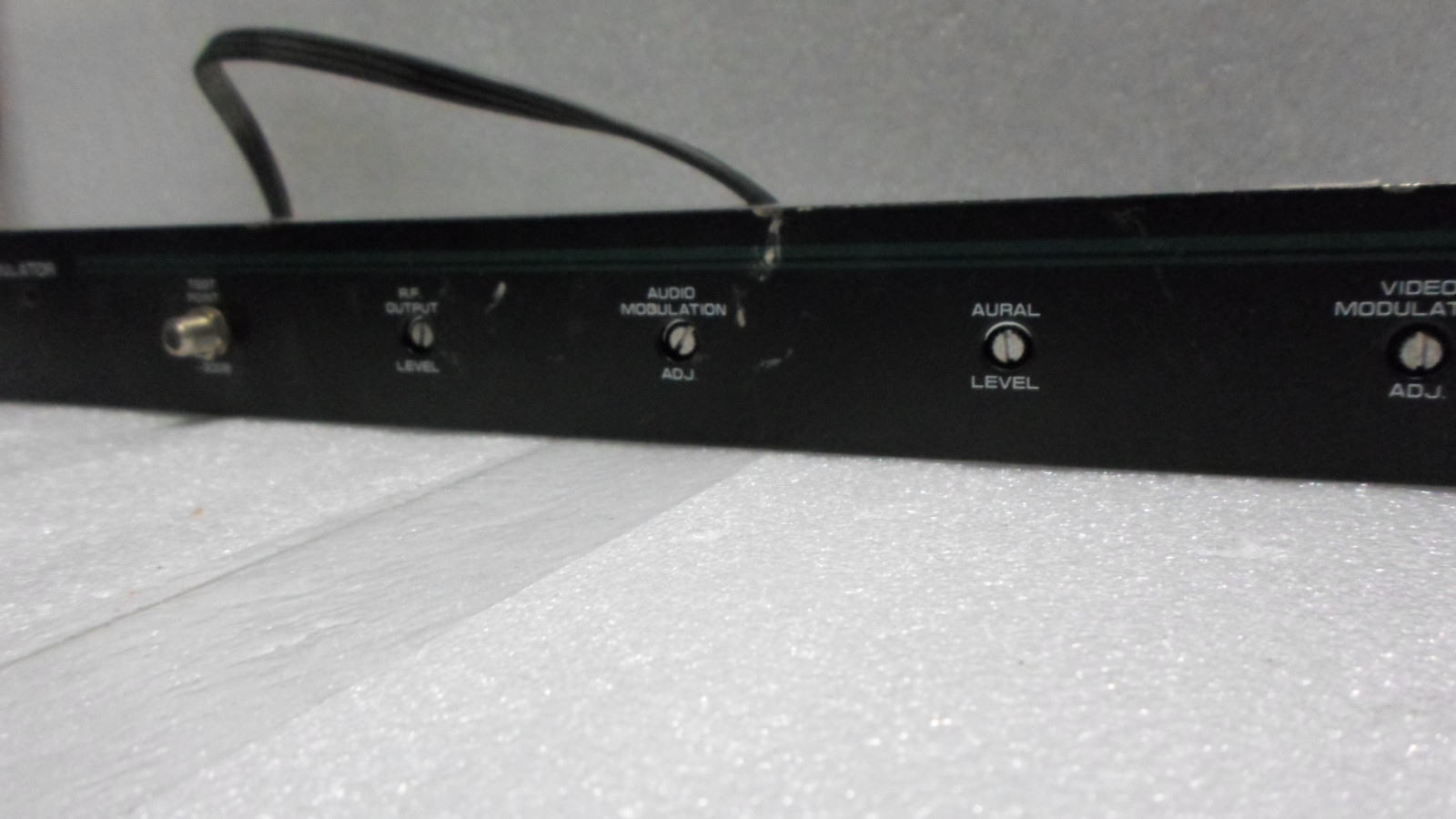 PICO MACOM PCM55 AUDIO VIDEO MODULATOR USED TESTED TO POWER ON ONLY | eBay