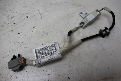 Maserati Ghibli M157 2016 Antenna Wiring Harness + Resistor 670007924 ...