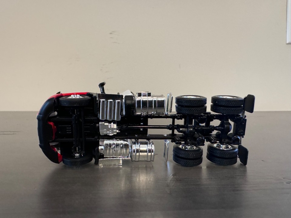 1/64 DCP/First Gear Mack Anthem Day Cab- White w/ Red Fenders | eBay