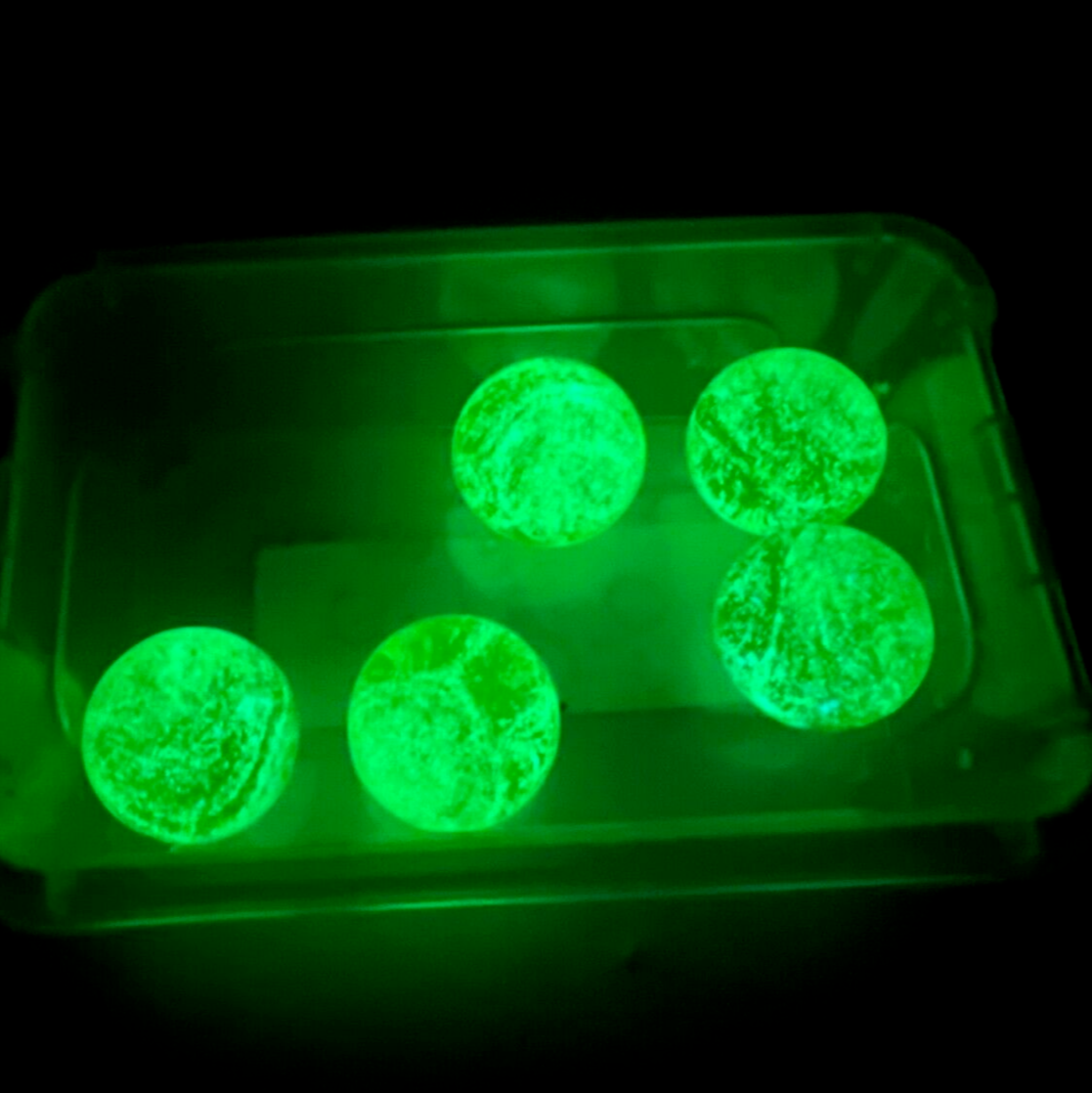 NEW! Vaseline / Uranium glass ball with AFTERGLOW / light collectible ...