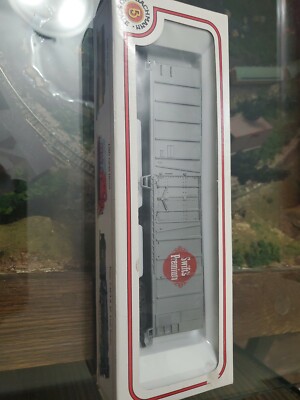 NEW IN BOX HO Bachmann, 70949. 51' REEFER, SWIFT, , In Very Good ...