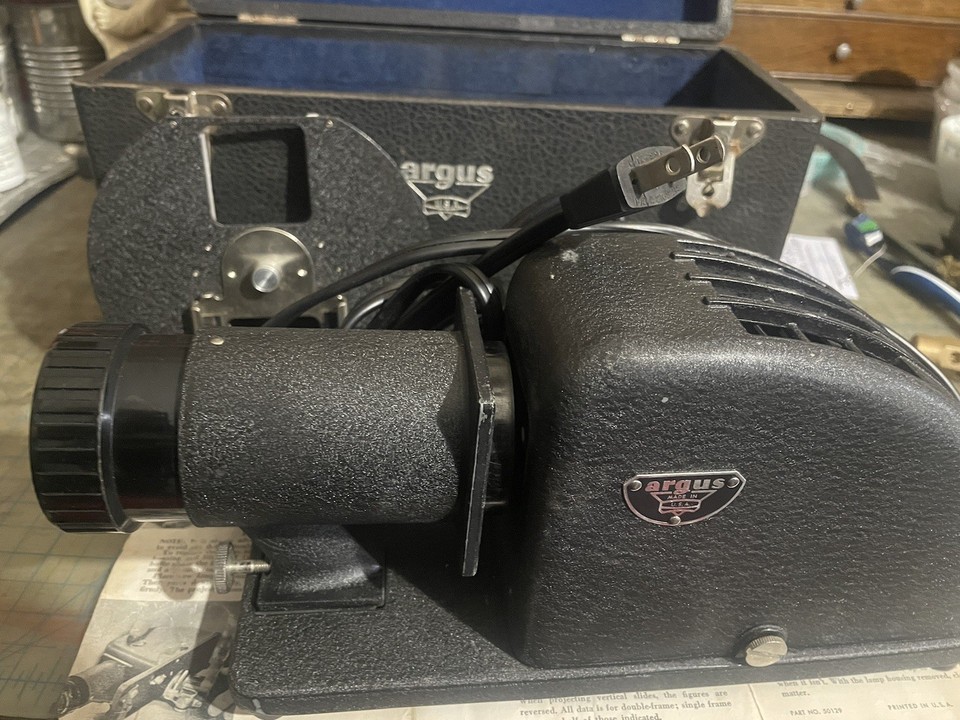 Vintage Argus Slide Projector In Case | eBay