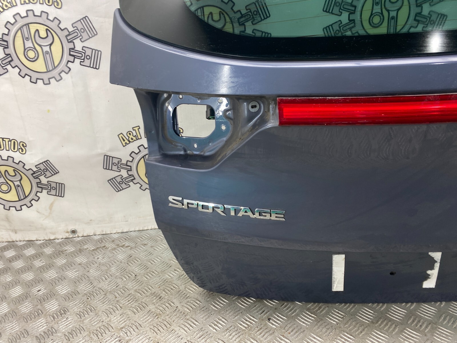 KIA SPORTAGE MK4 REAR TAILGATE BOOTLID IN BLUE PAINT CODE D7 2016-2020 ...