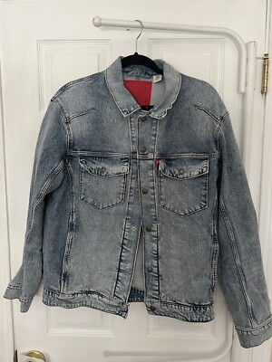Levi Strauss Jean Trucker Jacket Men's M Red Tag Denim Blue EUC | eBay