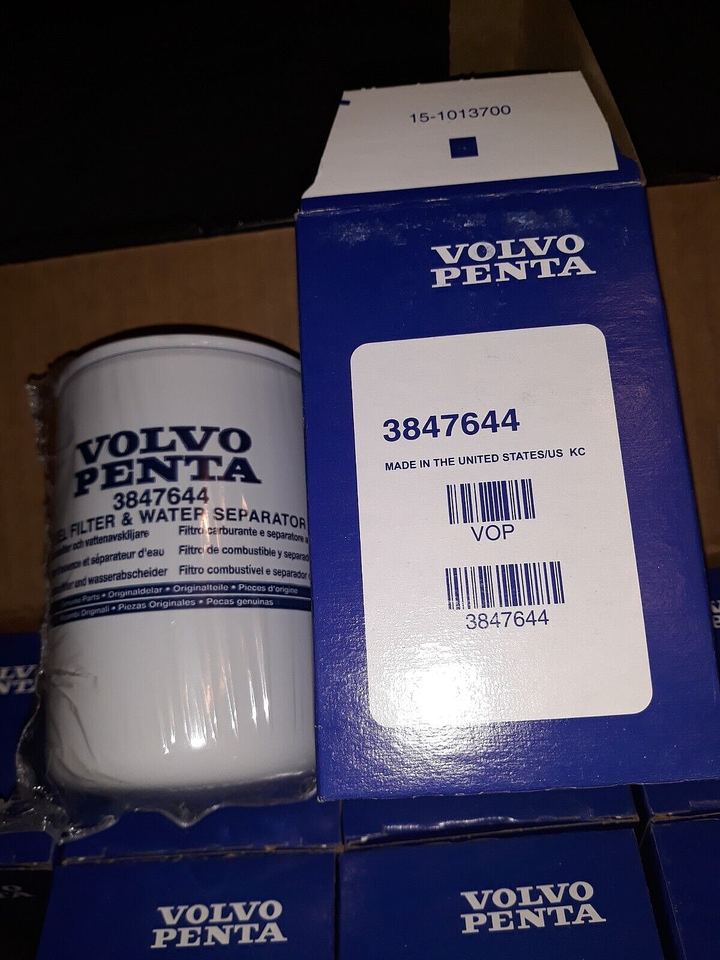 One (1) Genuine Volvo Penta Marine Engine Spin-On Fuel Filter 3847644 ...