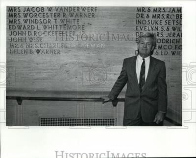 1991 Press Photo Larry Wheeler at Cleveland Art Musem. - cvb13250 | eBay