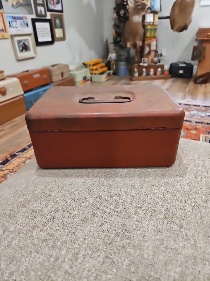 Vintage Tackle Box/ Money Box. | eBay
