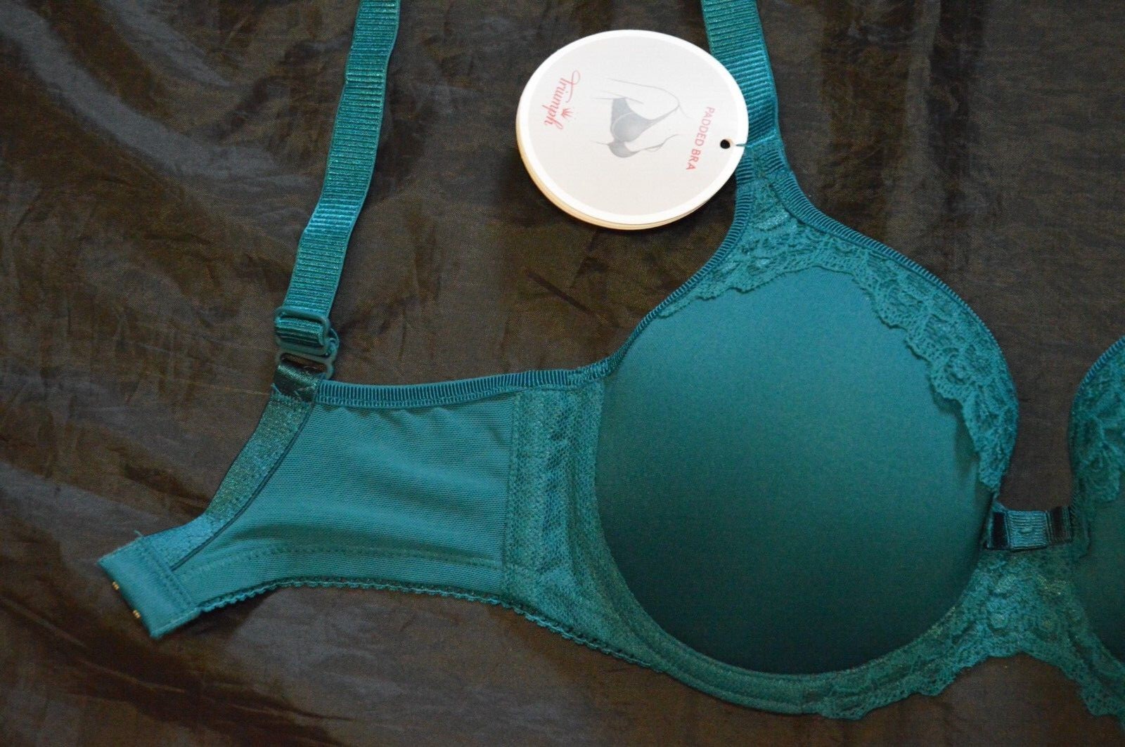 Triumph Beauty Full Darling WP BH 65 E 65E NEU | eBay.de