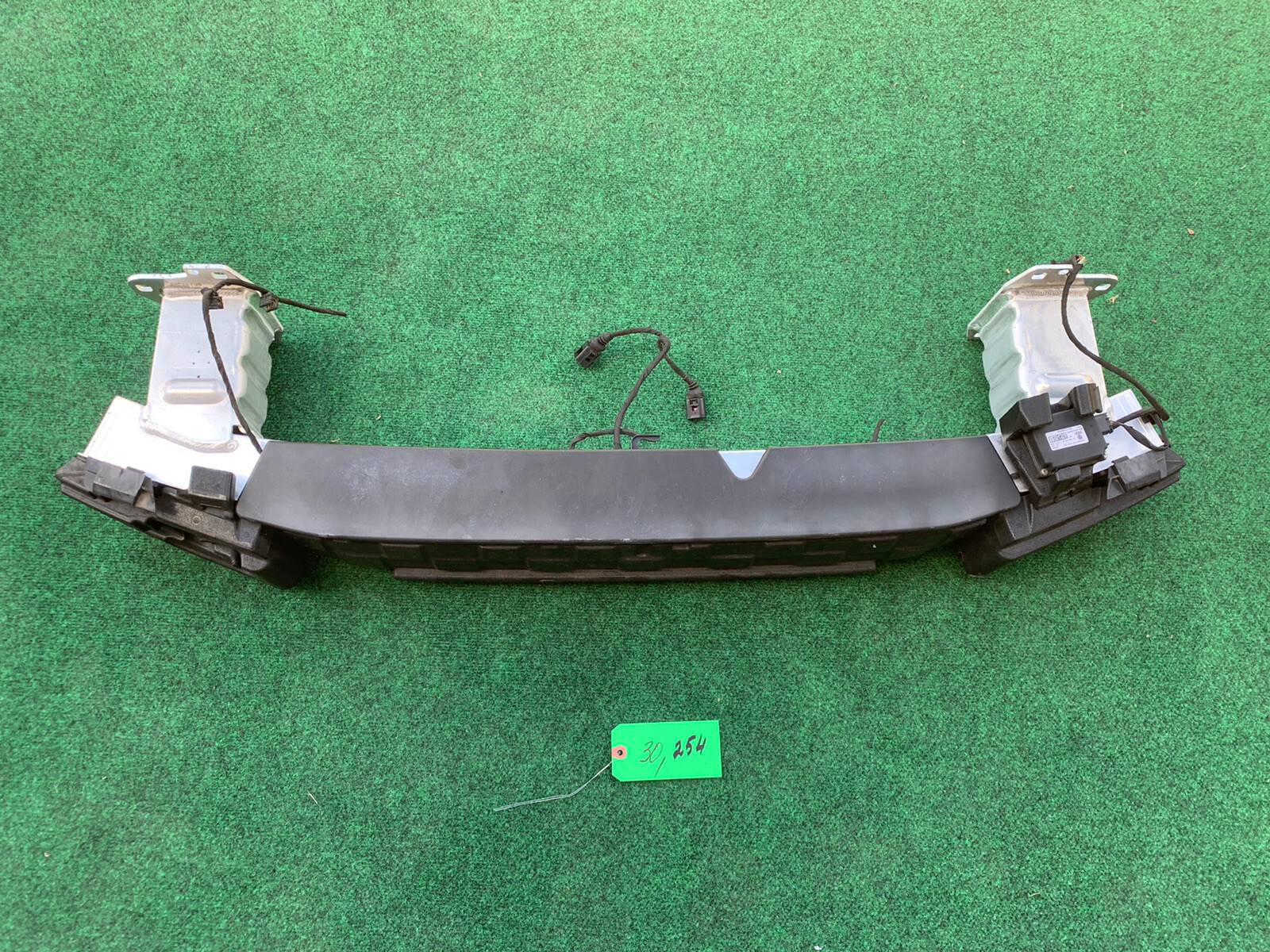 2011-2018 Audi A8 A8L S8 Front Bumper Reinforcement W/ Absorber ...