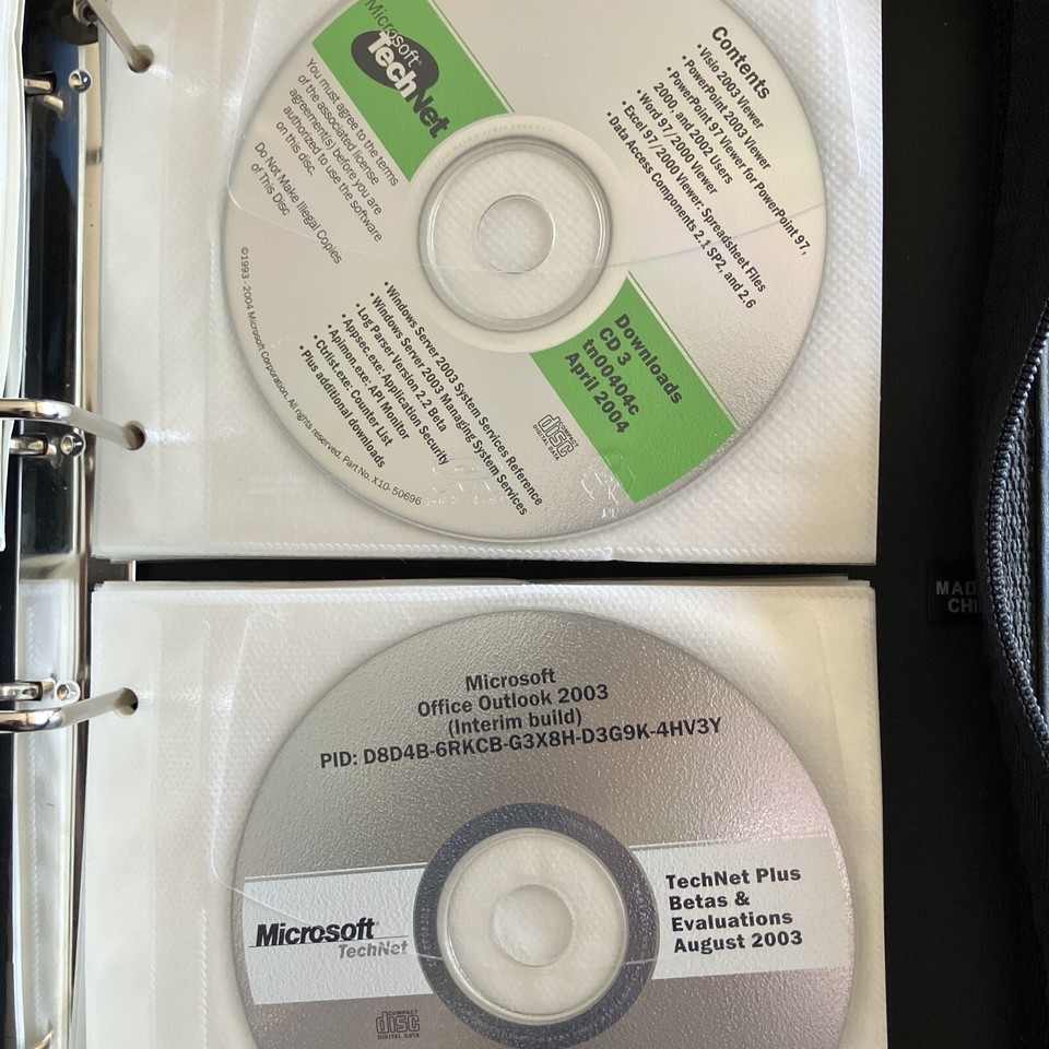 Microsoft TechNet Subscription Binders - 91 CDs 2003 | eBay
