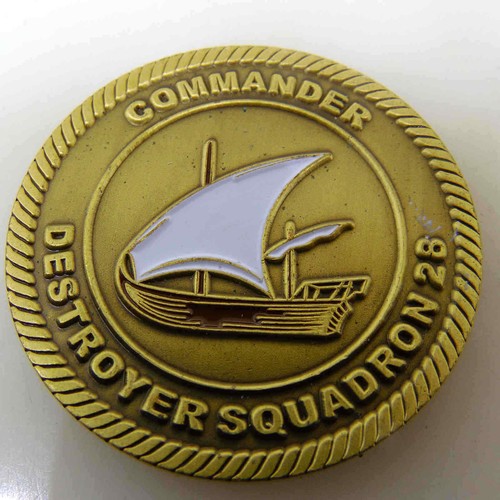 DESTROYER SQUADRON 28 COMMANDER CTF 152 CHALLENGE COIN | eBay