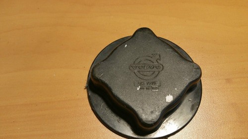 VOLVO 240 Radiator Cap 1357775 | eBay Australia