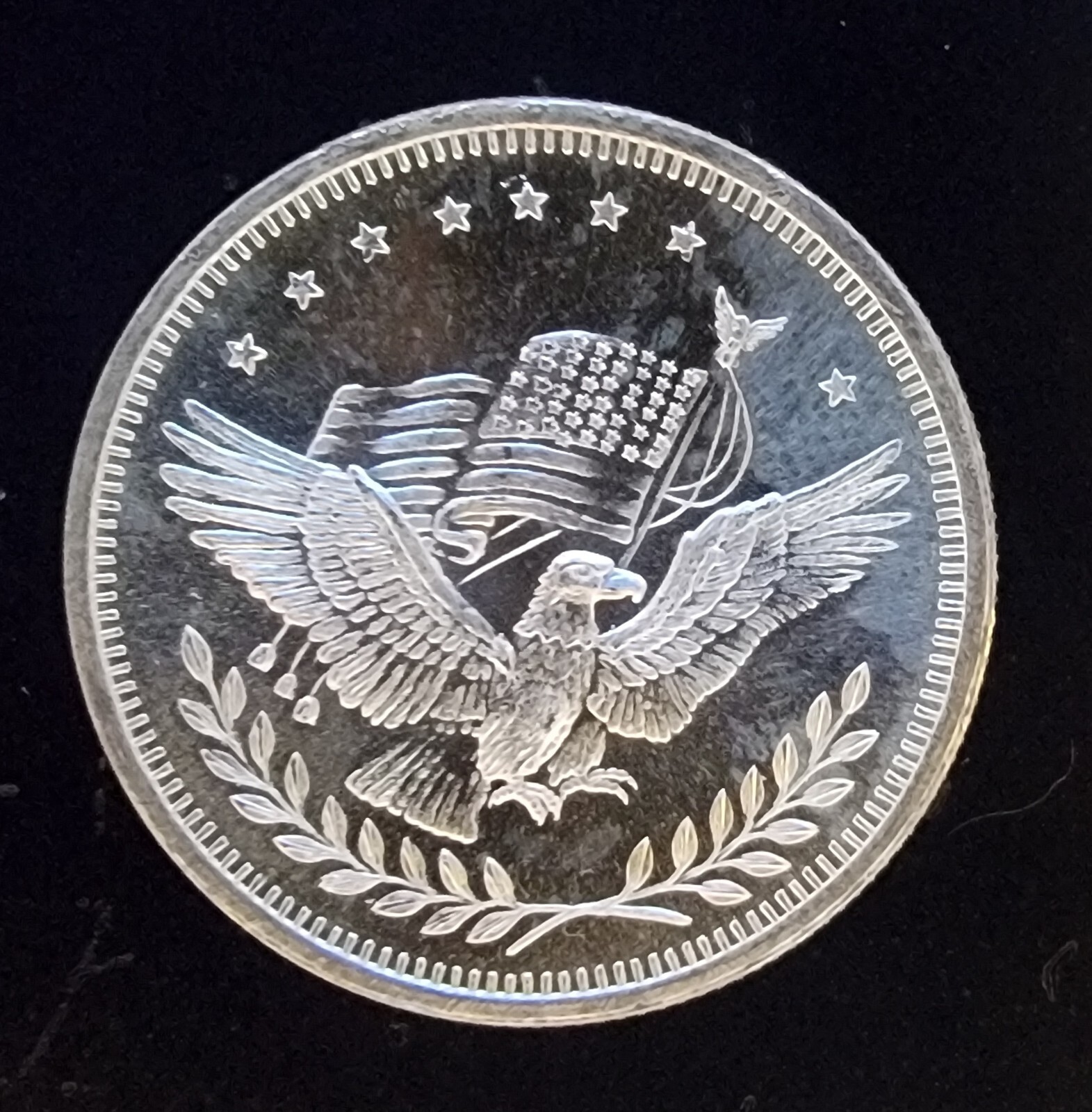Bald Eagle and USA Flag Trade Unit Mint-999 Silver 1 Oz Ounce Art Bar ...