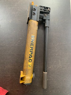 Enerpac P-392 Hydraulic Hand Pump 10000 PSI / 700 BAR | eBay
