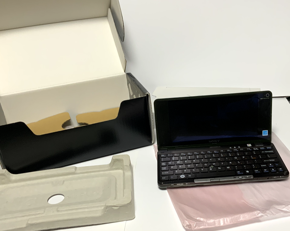 SONY VAIO type P VGN-P91HS Pocket Style PC Layered Peridot Intel Z550 ...