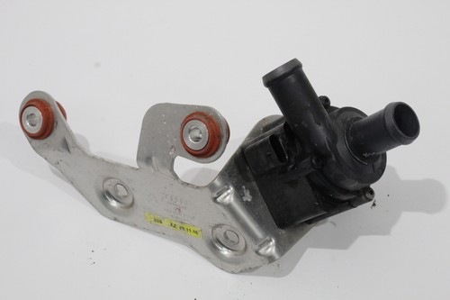 Audi A5 8T B8 3.0TDi V6 Additional Coolant Water Pump 059121012A | eBay