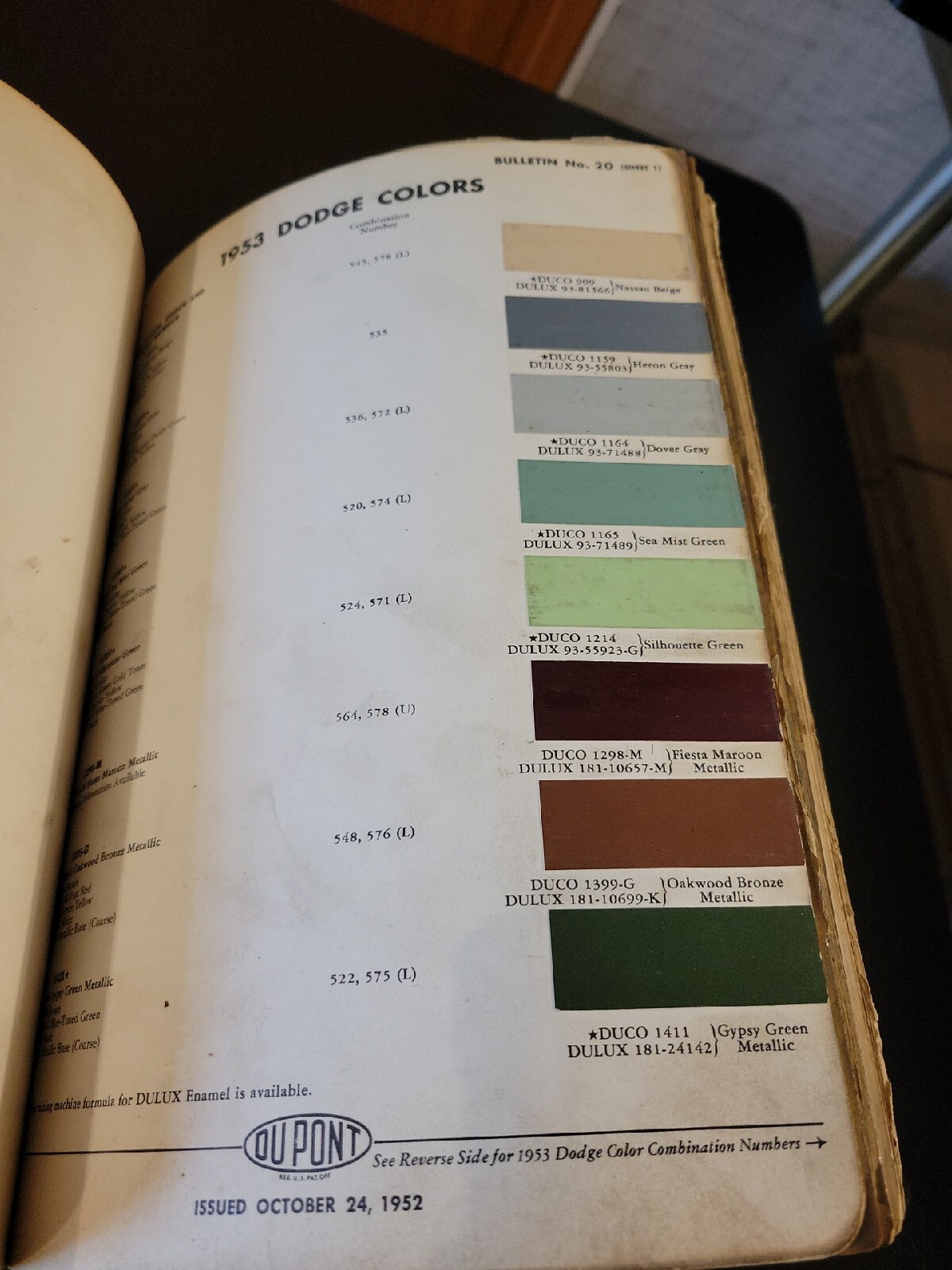 1953 DUPONT DUCO DULUX DODGE COLORS PAINT CHIP SWATCH SHEET BULLETIN NO ...