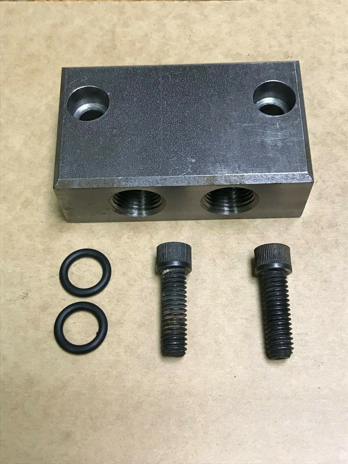 Char Lynn Eaton power steering torque generator port block #95 fits ...