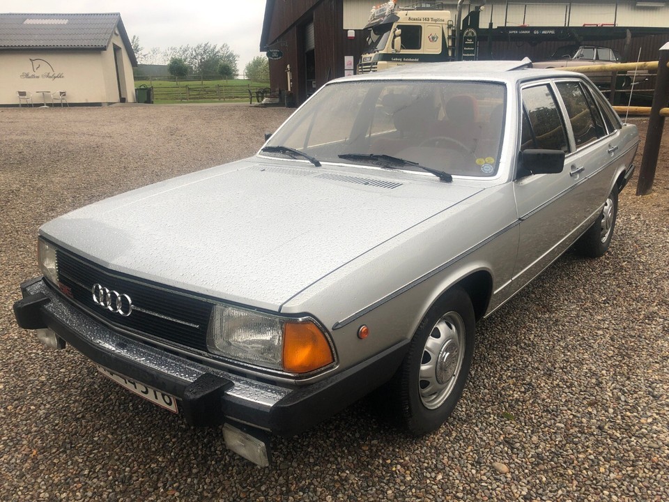 audi-100-2-2-gl-benzin-model-r-1977-dba-dk-k-b-og-salg-af-nyt-og-brugt