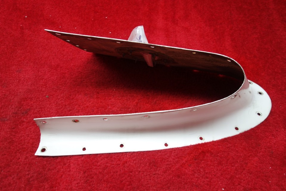 Piper PA-31-310 Navajo LH FWD Wing Root Fillet PN 42224-00, 42224-000 ...