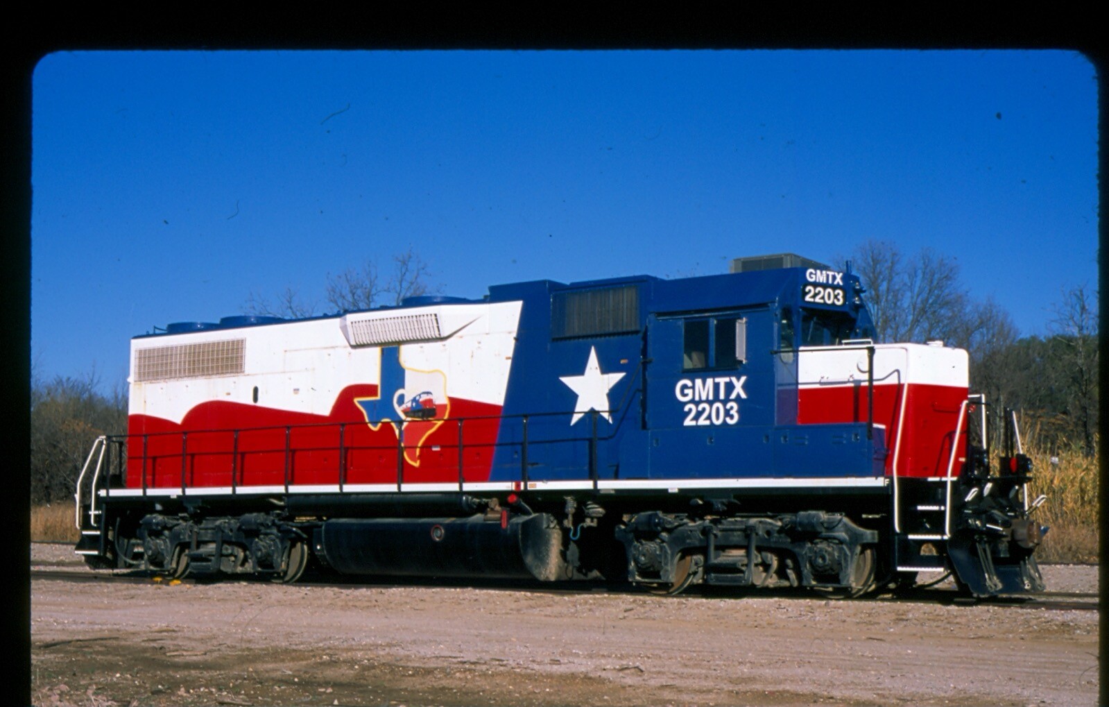 GMTX 2203 GP-38, Brady, TX, 12/17; Fujichrome Original | eBay