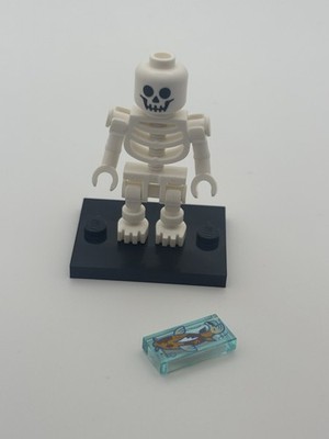 NEW LEGO Skeleton Minifigure w/ Orange Koi Fish Tile – Funny Aquatic ...