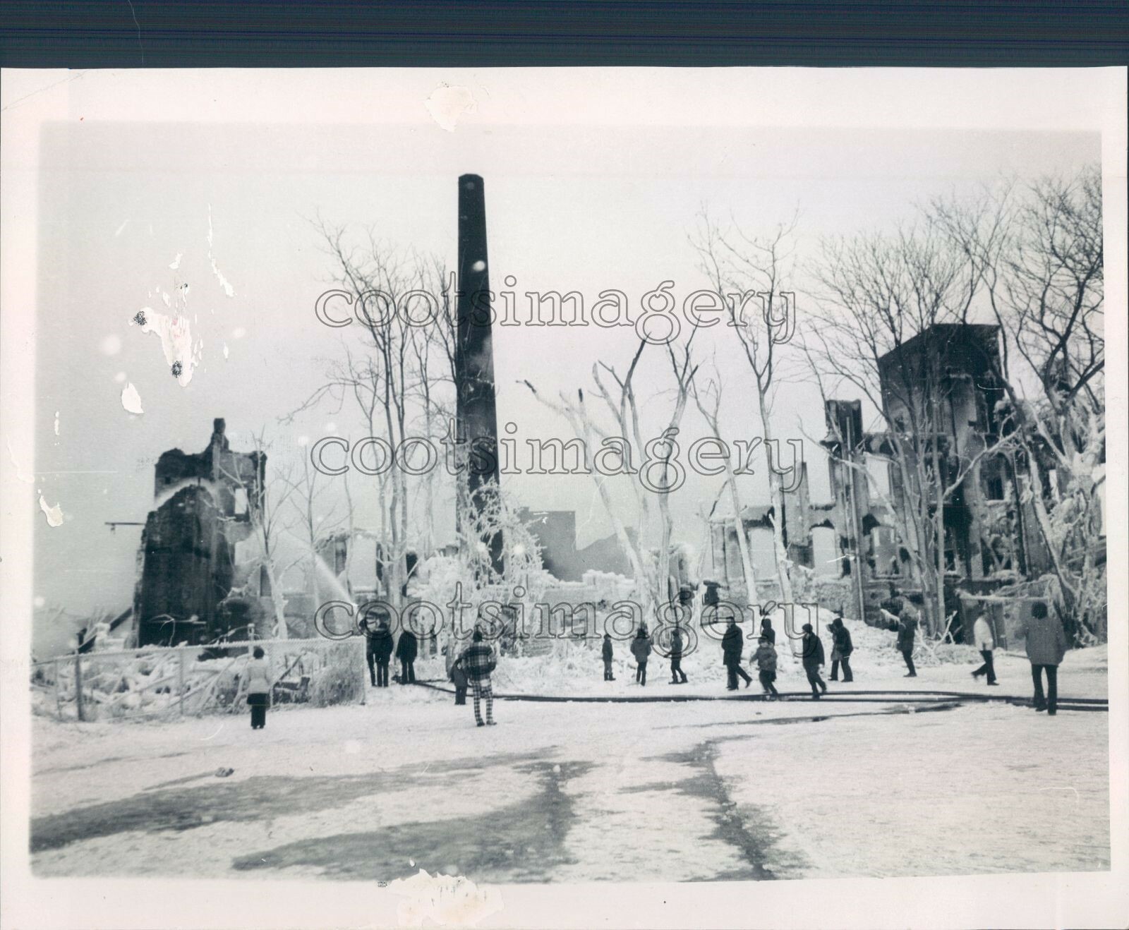 1972 Press Photo Ice Covered Burnt Remains Aftermath of Fire Wakefield ...