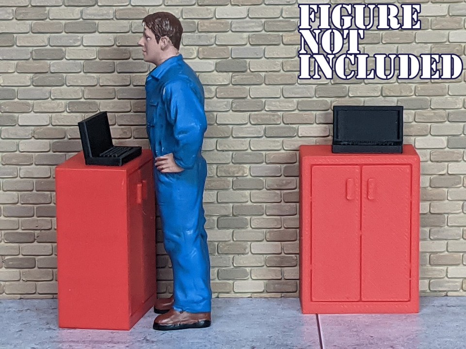 1/24 1/25 Scale Computer Stand with Laptop - For car garage diorama ...