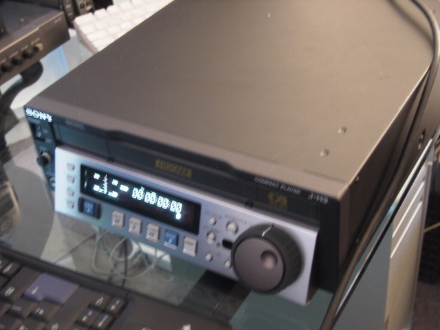 Sony J-30 J30 SDI Deck Digital Analogue Betacam Player for sale online ...