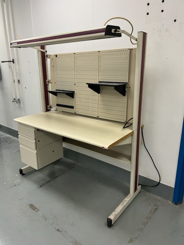 WALL CONTROL LIGHTED LAMINATED TOP WORK STATION BENCH TABLE 61" 30" 73 ...