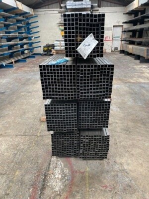 Bulk metal box section 6.1mtr lengths 28mm x 28mm also various offcuts ...