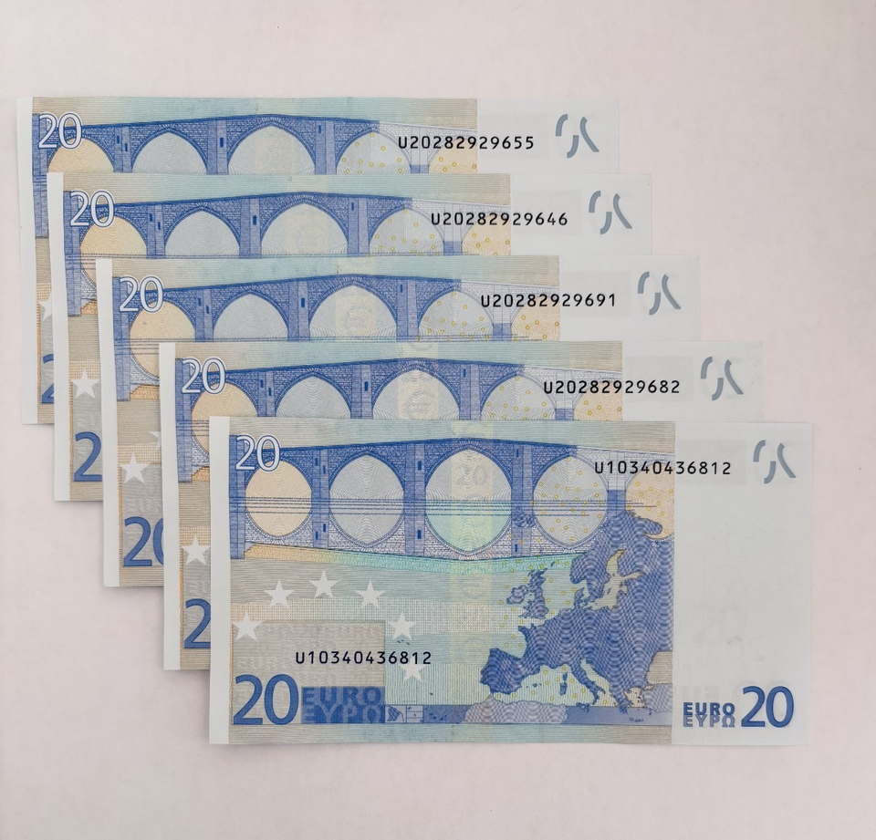 100 Euro first banknotes 2002 crispy UNC condition | eBay