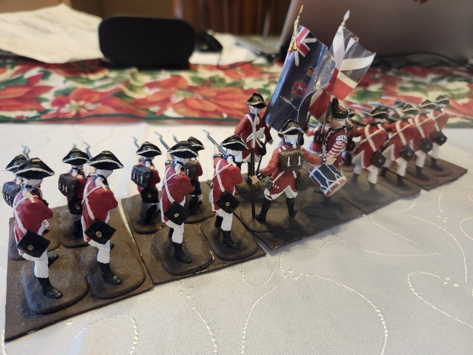 Painted British Rev War Toy Soldiers As Regiment (blue Facings) 1/32 ...