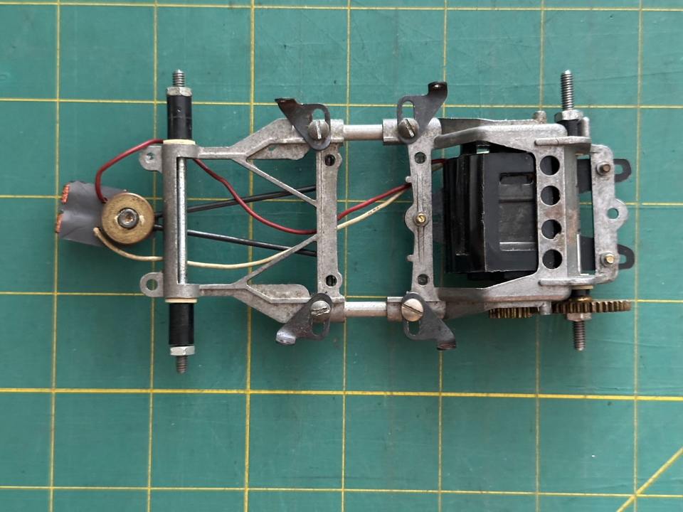 K & B Aurora KANGAROO Chassis with HELLCAT Motor | eBay