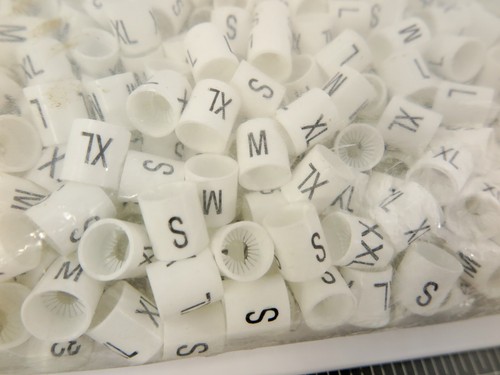 Retail Slip-On Size Markers for Hangers Asst. S M L & XL ½” Plastic ...