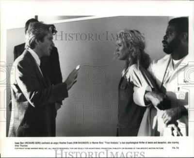 1992 Press Photo Richard Gere, Kim Basinger in a scene from "Final ...