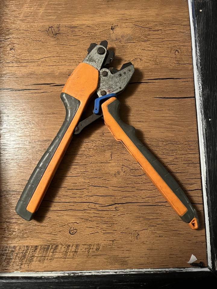 Thomas & Betts (T&B) Blackburn TBM45S Ergonomic Keyed Cable Crimper ...