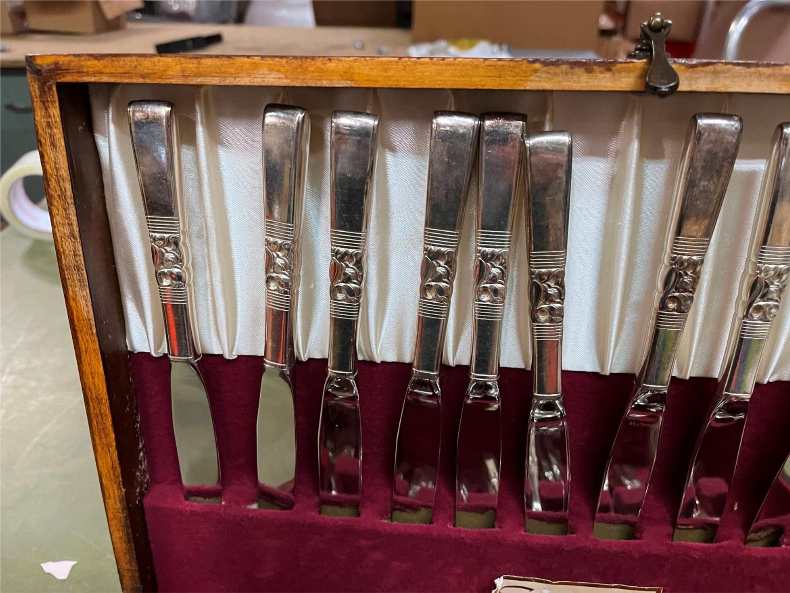 VTG Community finest Silverplate Silverware Set in Wooden Box | eBay