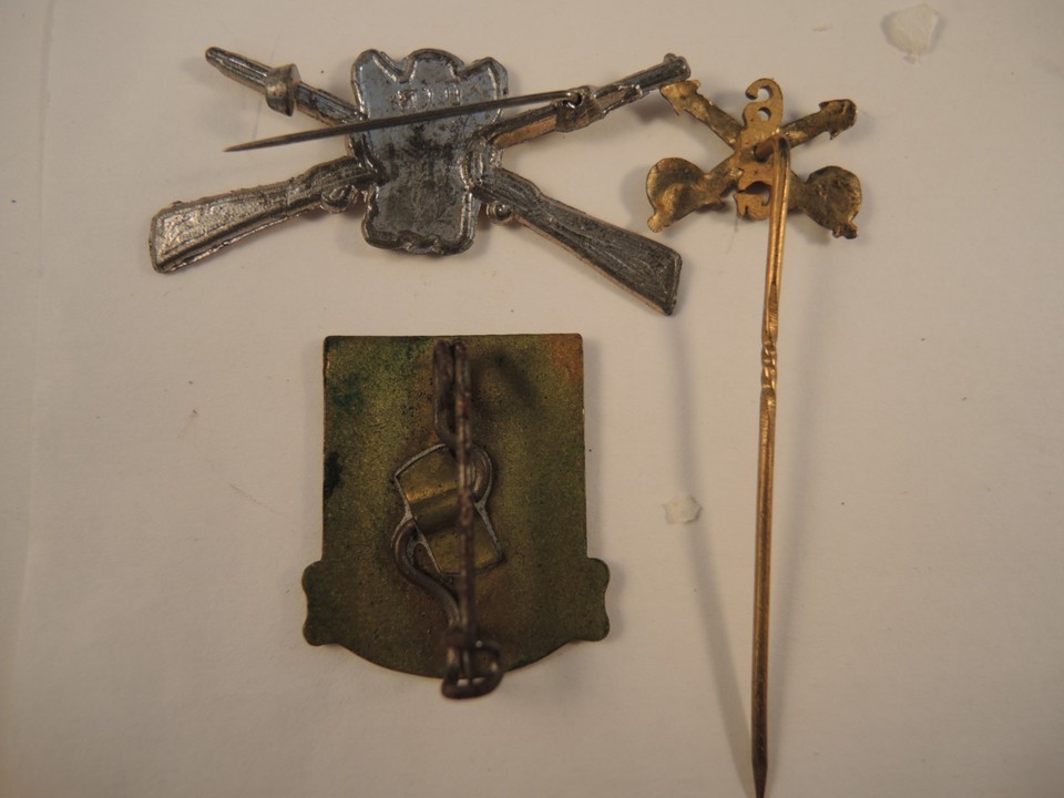 1 Army infantry pin, 1 DUI, 1 stick pin Army Calvary, DI military | eBay