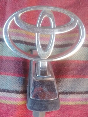 Toyota Hood Emblem Badge Ornament Genuine 🆕 | eBay