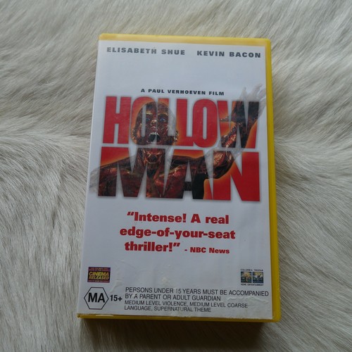 HOLLOW MAN Movie VHS 2000 Kevin Bacon Vintage HG Wells Novel Invisible ...
