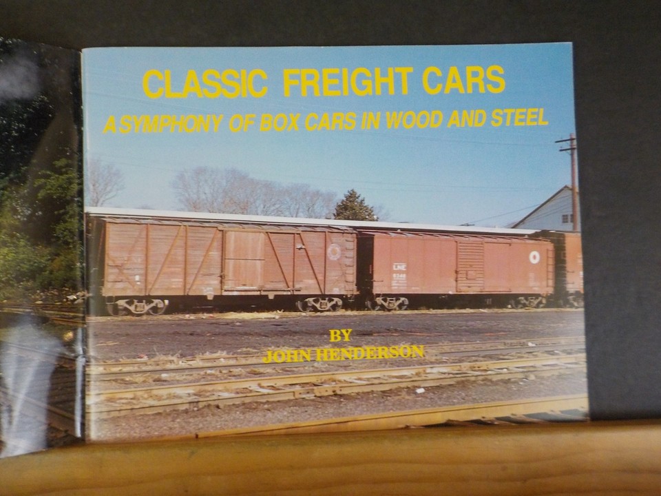 Classic Freight Cars The Series Vol 1 Ubiquitous Utilitarian 40 foot ...