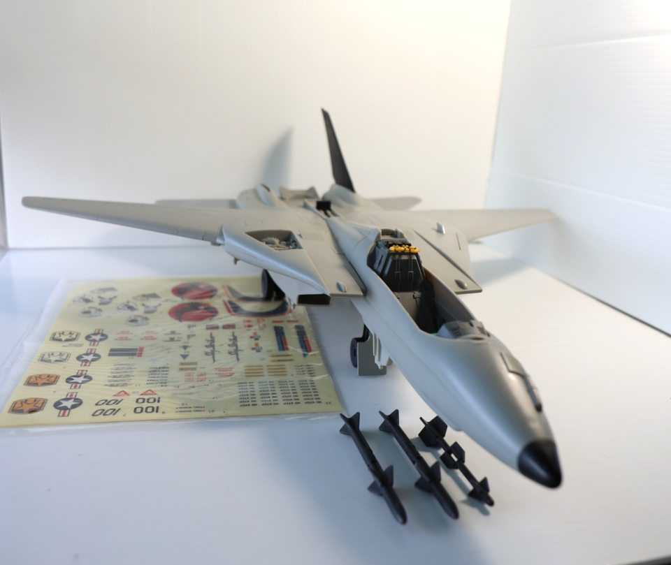 GI Joe 30th Combat Jet SKY STRIKER XP-21F INCOMPLETE + BOX + Stickers ...