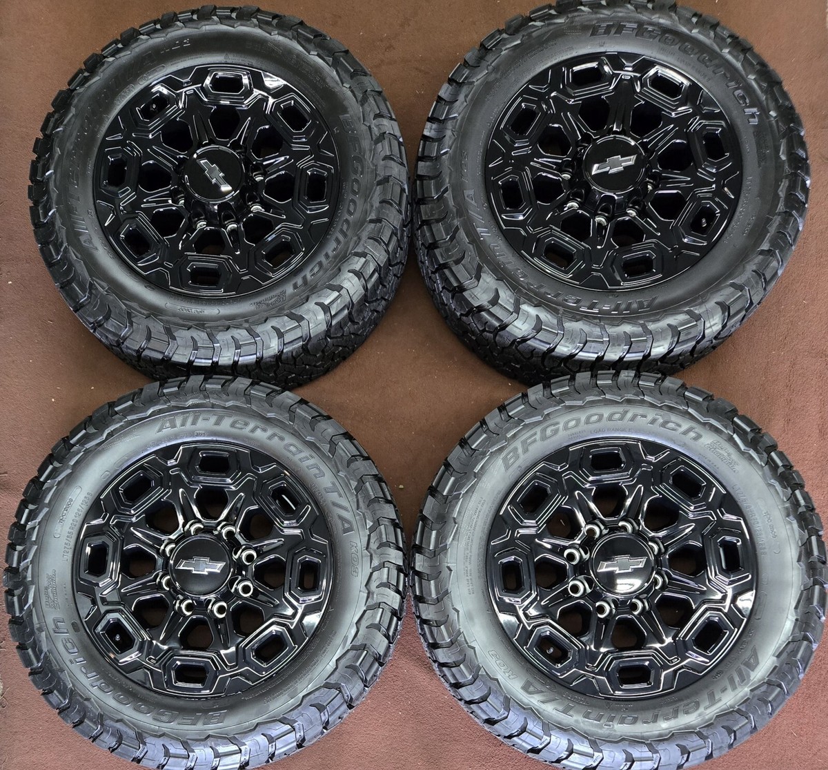 20 Inch Factory Chevy Wheels 20 Inch Gloss Black AT4 Style Split Spoke