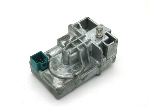 Mercedes-Benz C-Klasse W204 Wegfahrsperre Lenkradschloss A2045458132 ...