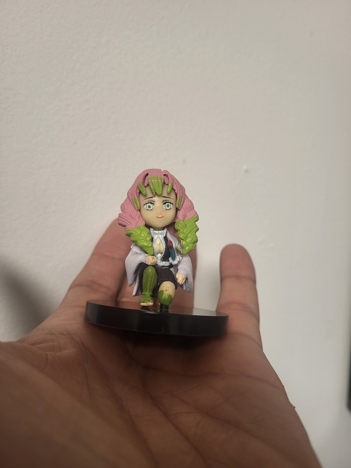 Demon Slayer hashira Kanroji Mitsuri Figure