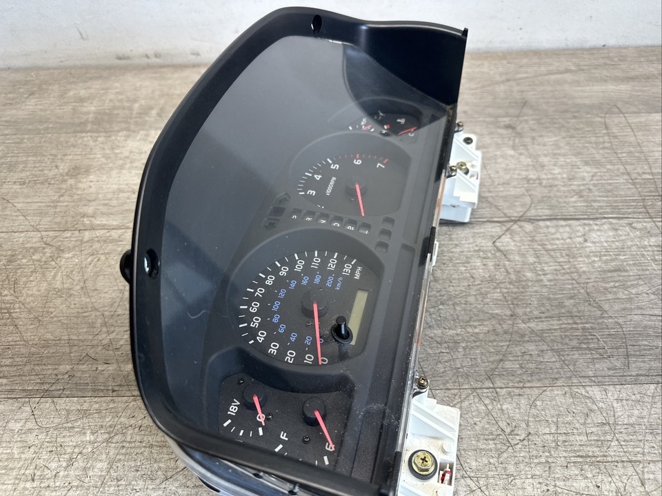 838006A840 I 1998-1999 Toyota Land Cruiser Speedometer Unknown Miles AT ...