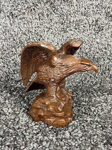 Red Mill MFG Eagle Signed Sculpture D. Kellogg 1987 Pecan Shell 1930/ ...