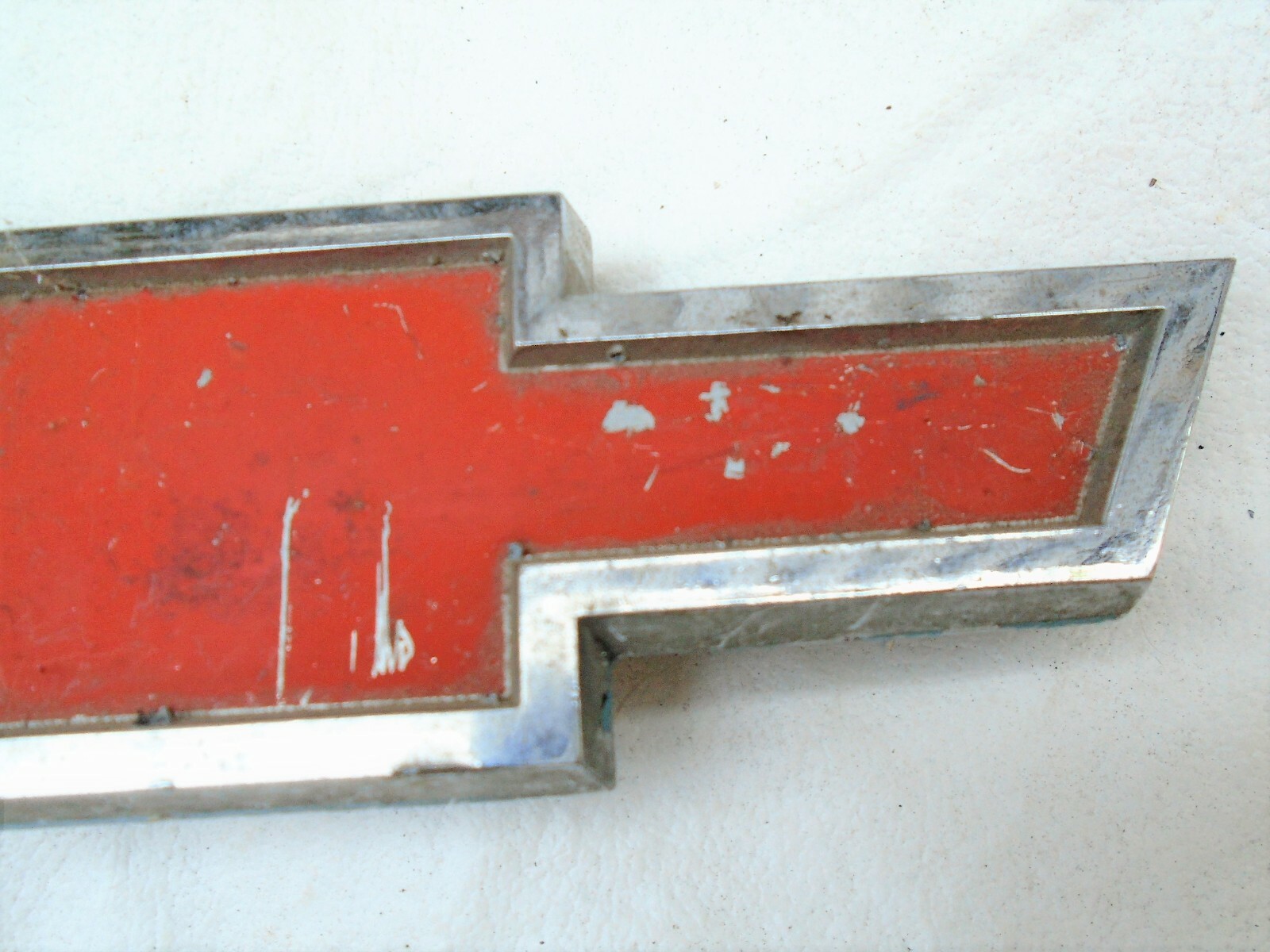 1960s Chevy Chevrolet C10 Truck Grill Bowtie Emblem Badge Part 3838514 ...
